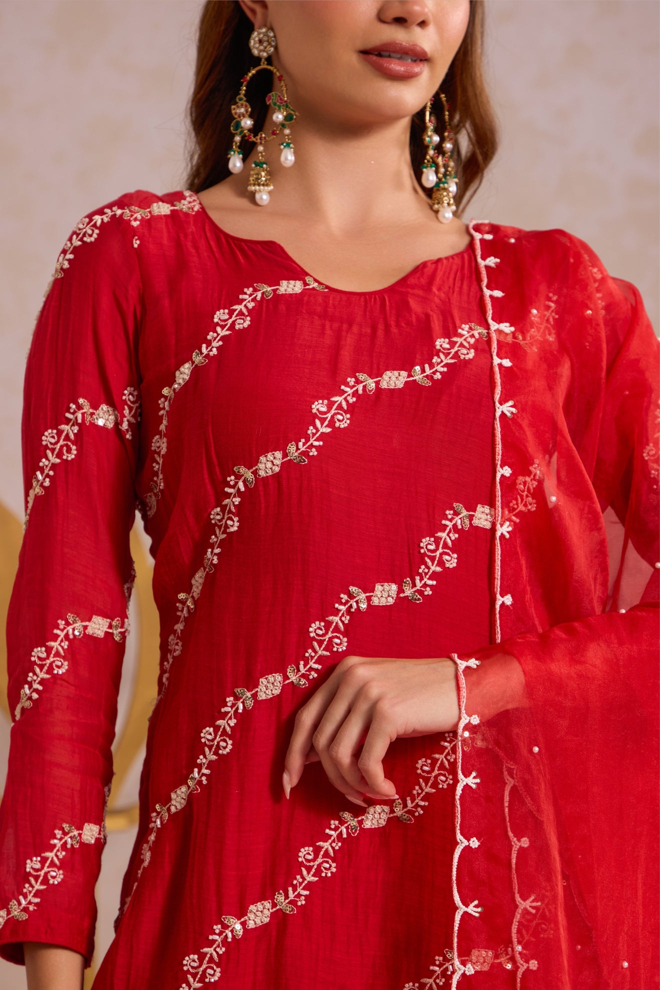 Indian 80s Fashion: Bold Glamour of Bollywood’s Golden Era – Agapi